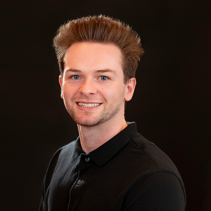 Meet the Villanova Dental Studio Team in Stittsville